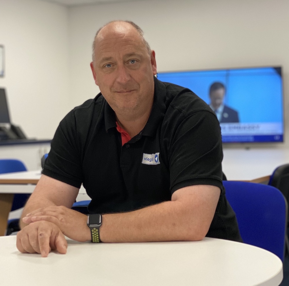 Meet the Team 2 – Viegli